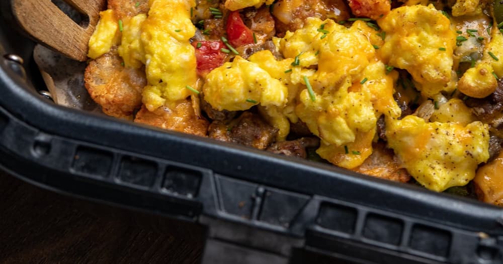 Air Fryer Breakfast Loaded Tater Tots (Totchos) | Punchfork